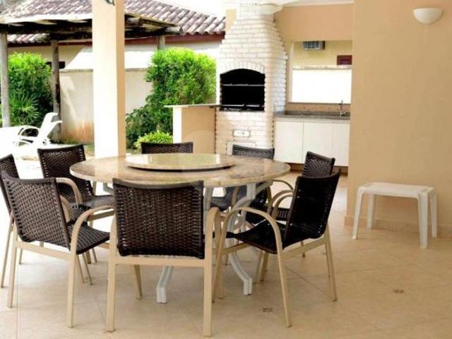 Casa com 4 quartos à venda em Riviera SP