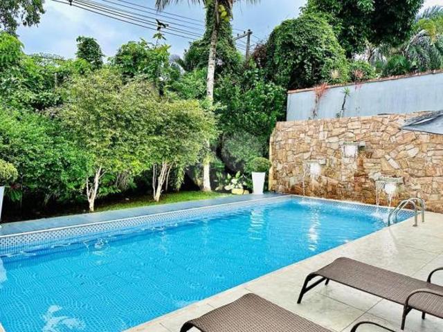 Casa com 4 quartos à venda em Riviera SP