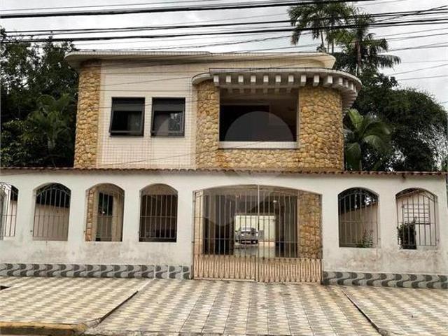 Casa com 4 quartos à venda em São lourenço SP