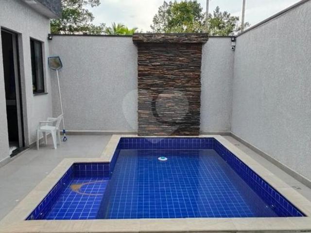 Casa com 4 quartos à venda em São lourenço SP