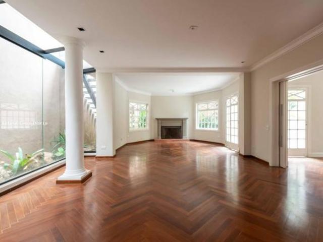 Casa com 4 quartos à venda em São Paulo, no bairro Jardim América