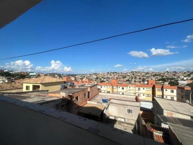 Casa com 4 quartos à venda em Santa Luzia, no bairro São Benedito