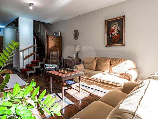 Casa com 4 quartos à venda em Santo amaro SP