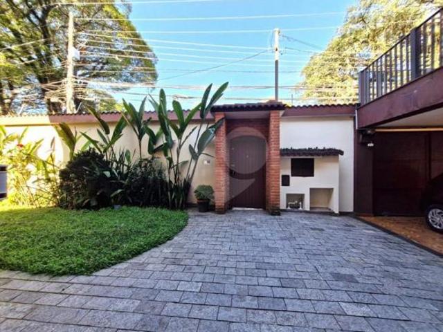 Casa com 4 quartos à venda em Santo amaro SP