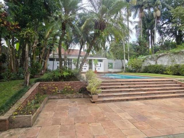 Casa com 4 quartos à venda em Santo amaro SP