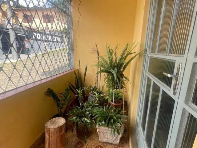 Casa com 4 quartos à venda em Sabará, no bairro Centro