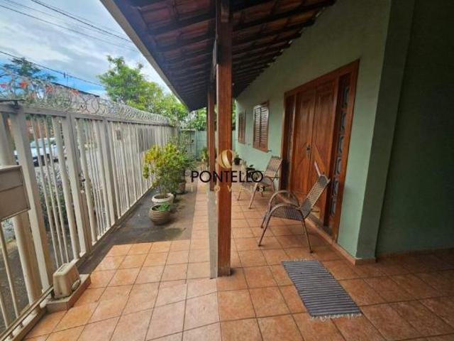 Casa com 4 quartos à venda em Sete Lagoas, no bairro São Geraldo