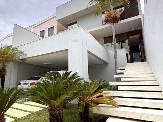Casa com 4 quartos à Venda Ibituruna