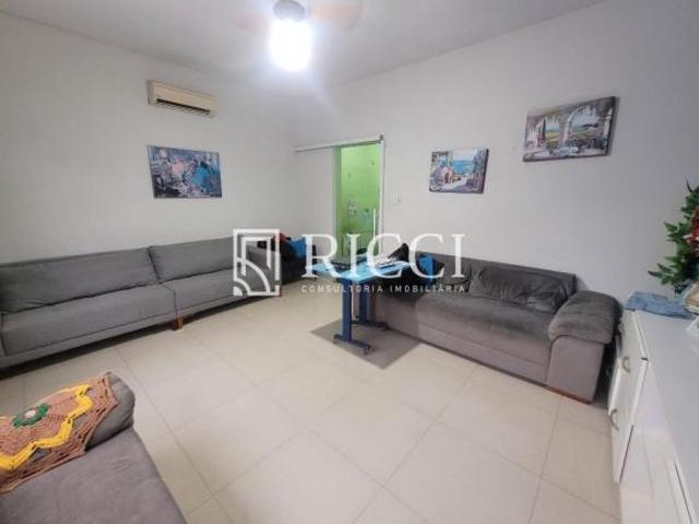 Casa com 4 Quartos à Venda na Vila Belmiro, em Santos