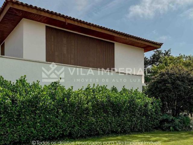 Casa com 4 quartos à venda na Fazenda da Grama!