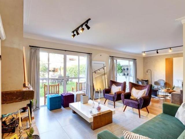 Casa com 4 quartos á venda no Alto da Boa Vista, 600m² Totais, 4 quartos, 4 vagas, piscina aquecida