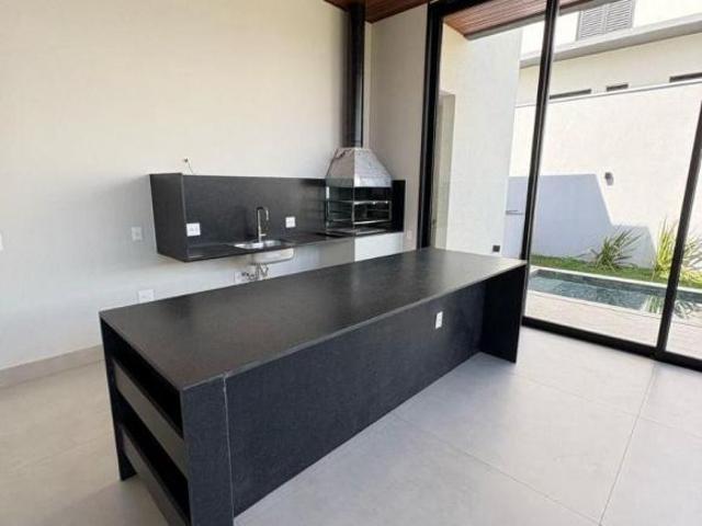 Casa com 4 quartos à venda no Bairro Condomínio Terras Altas Uberlândia/MG