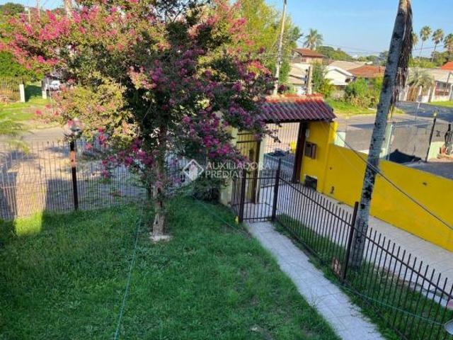 Casa com 4 quartos à venda no bairro Cavalhada