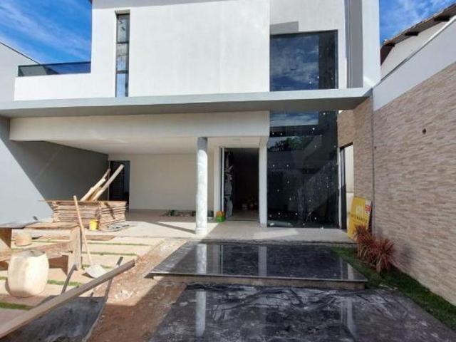 Casa com 4 quartos à venda no Bairro Cidade Jardim Uberlândia/MG