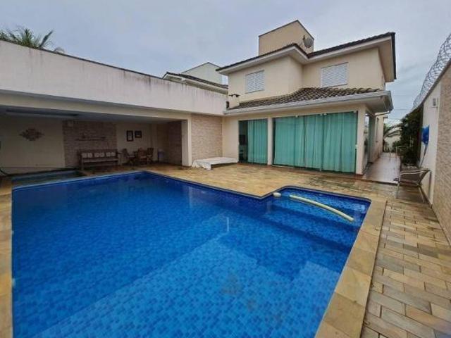 Casa com 4 quartos à venda no Bairro Jardim Karaíba Uberlândia/MG