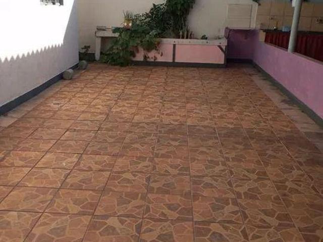 Casa com 4 quartos à venda no Bairro Luizote de Freitas Uberlândia/MG