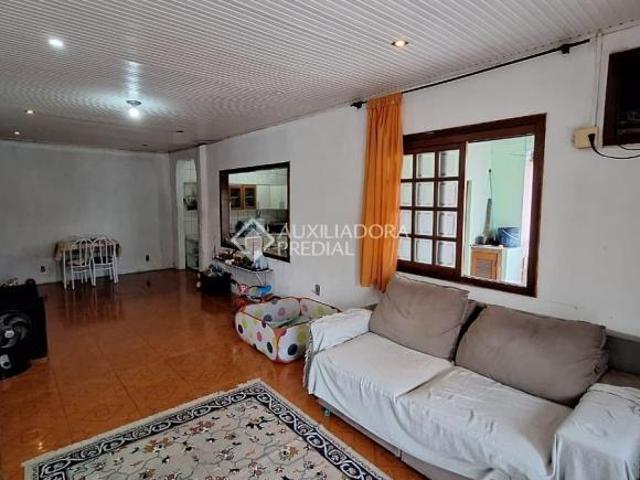 Casa com 4 Quartos à Venda no bairro Niterói com 200m²