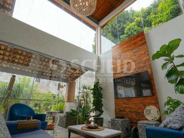 Casa com 4 quartos a venda no Bolsão do Bairro de Interlagos