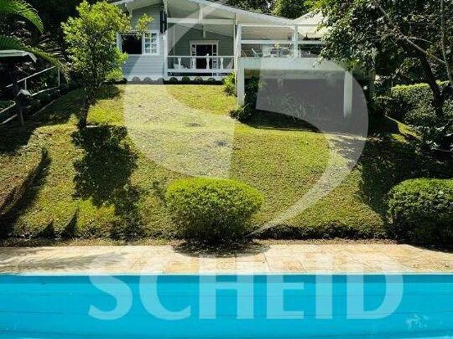 Casa com 4 quartos a venda no condomínio fazenda da ilha Embu Guaçu
