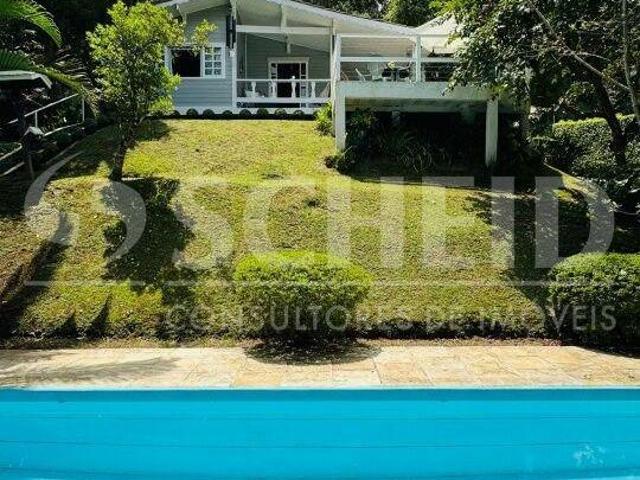 Casa com 4 quartos a venda no condomínio fazenda da ilha Embu Guaçu