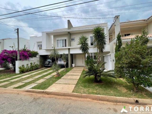 Casa com 4 Quartos à venda no Condomínio Granja Olga, no Bairro Granja Olga, em Sorocaba SP