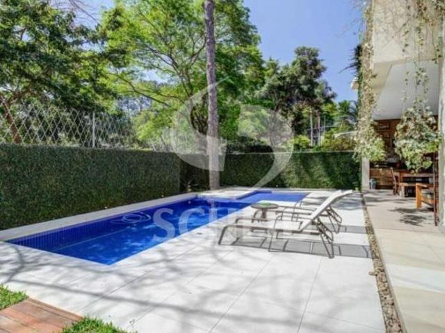 Casa com 4 quartos à venda no condomínio Ville Courchevel, São Paulo SP