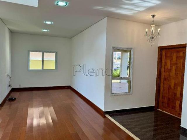 Casa com 4 quartos à venda no Swiss Park, com 265 m², em Campinas