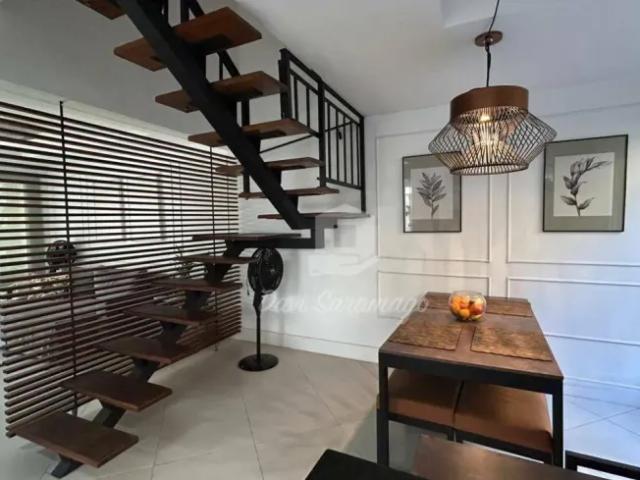 Casa com 4 Quartos à Venda Piratininga Niterói/RJ