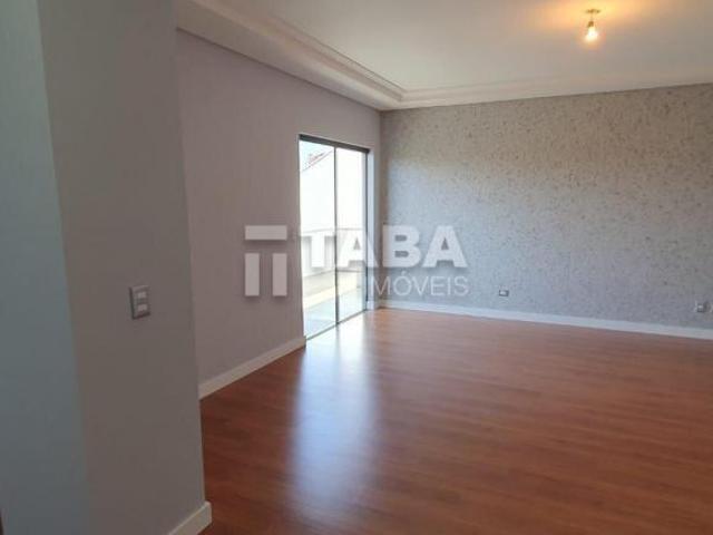 Casa com 4 quartos a Venda São José dos Pinhais A
