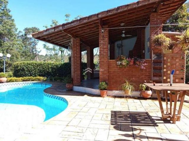Casa com 4 quartos, do Carmo Canguera São Roque