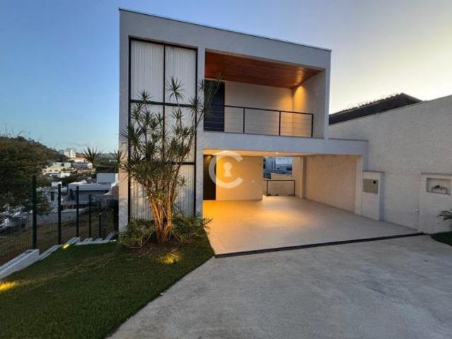 Casa com 4 quartos e 425 m² à venda Condomínio Rosa Dos Ventos