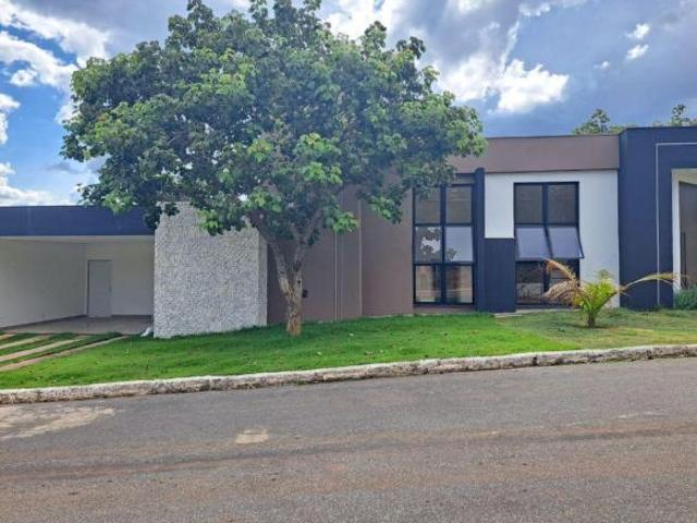 Casa com 4 quartos e 465 m² à venda condomínio Mariposas