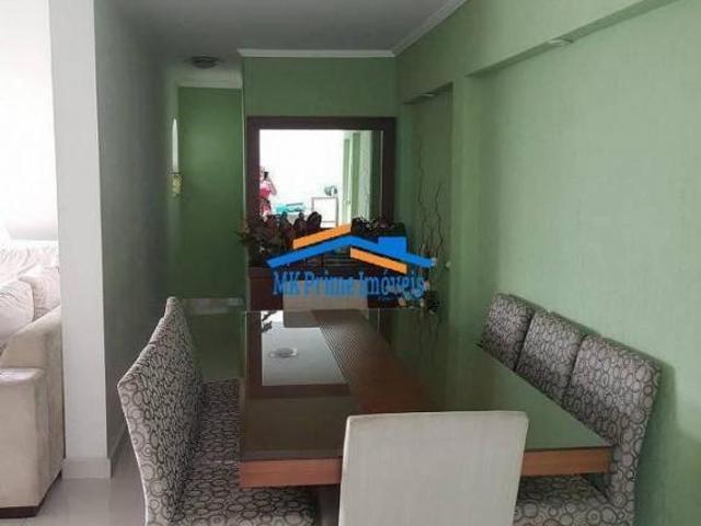 Casa com 4 Quartos e 4 banheiros à Venda, 240 m²