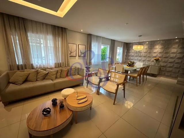 Casa com 4 Quartos e 4 banheiros à Venda, 200 m² por R$ 1.150.000