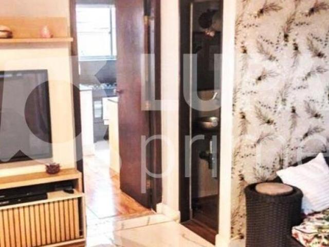 CASA COM 4 QUARTOS E 4 VAGAS DE GARAGEM À VENDA NO JARDIM TREMEMBÉ