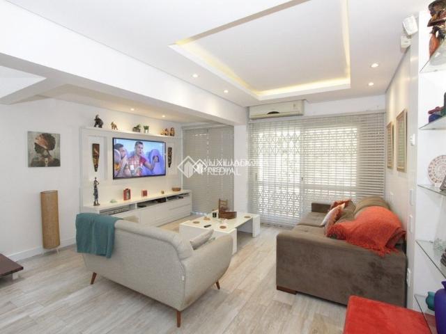 Casa com 4 quartos e 510m² para alugar em Boa Vista, Porto Alegre