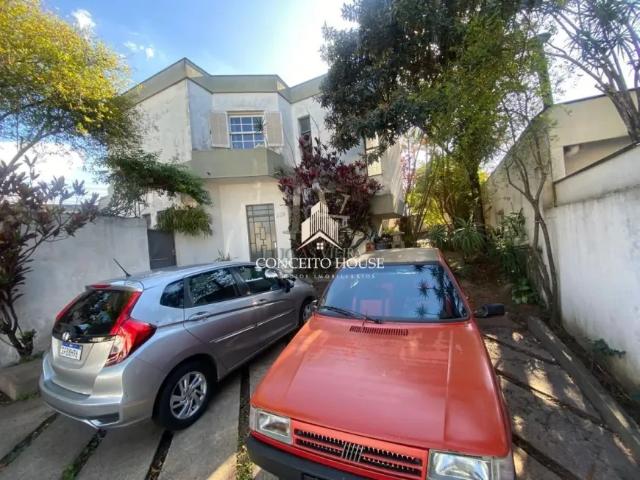 Casa com 4 Quartos e 5 banheiros à Venda, 200 m² por R$ 1.200.000