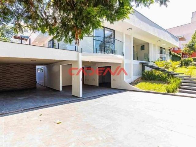 Casa com 4 quartos e 6 vagas à venda no Pilarzinho