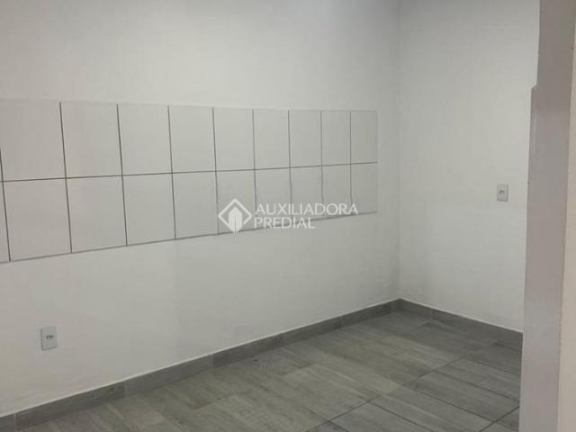 Casa com 4 quartos e 160m² para alugar em Barreiros, São José