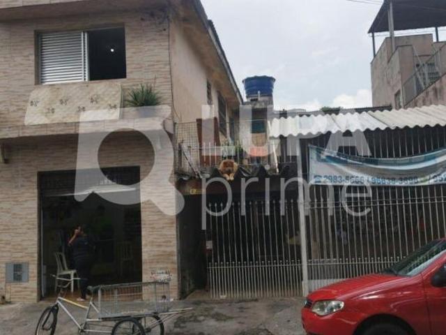 CASA COM 4 QUARTOS E 1 VAGA DE GARAGEM À VENDA NA VILA SABRINA