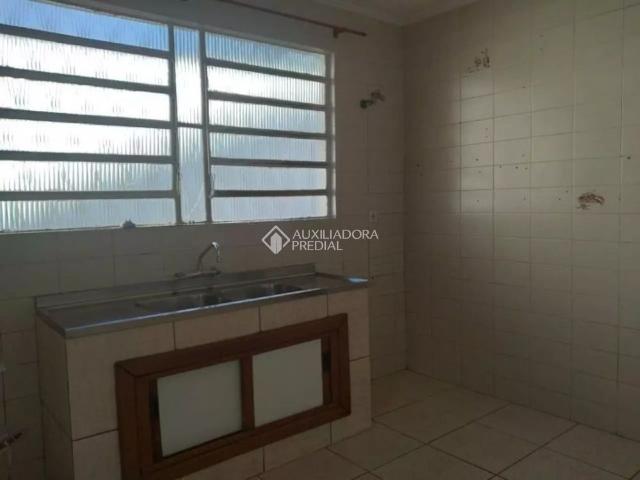 Casa com 4 quartos e 200m² para alugar em Aberta dos Morros, Porto Alegre