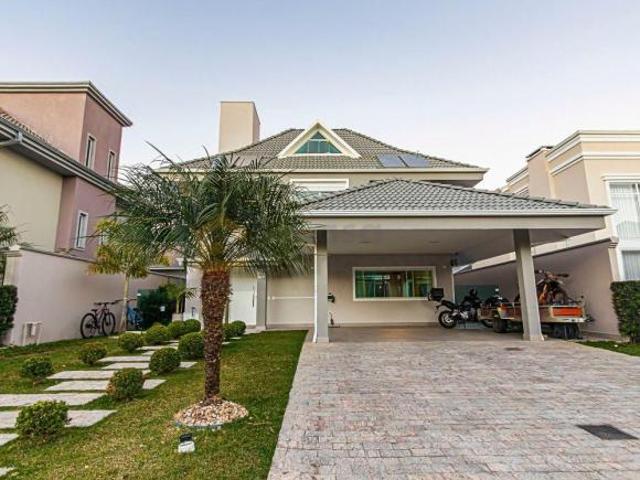 Casa com 4 Quartos e 260m² no Condomínio Pinewoods Pineville