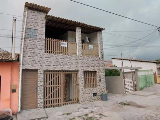 Casa com 4 Quartos e 2 banheiros à Venda, 150 m² por R$ 210.000