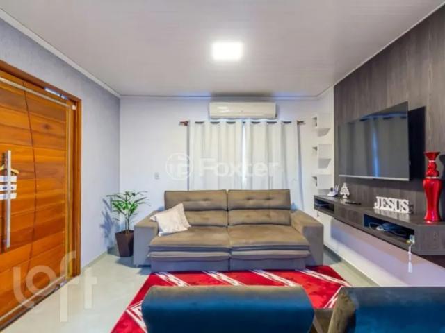 Casa com 4 Quartos e 2 banheiros à Venda, 222 m² por R$ 429.990