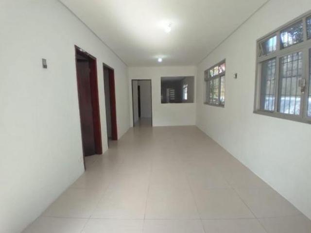Casa com 4 Quartos e 2 Suítes à Venda no Indaiá – Bertioga/SP | Perto da Praia e com 4 Vagas