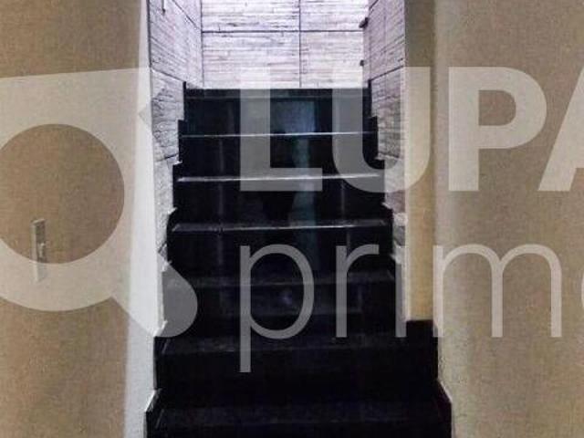 CASA COM 4 QUARTOS E 2 VAGAS DE GARAGEM À VENDA EM GUARULHOS