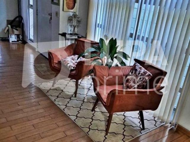 CASA COM 4 QUARTOS E 2 VAGAS DE GARAGEM À VENDA NA VILA MARIA ALTA