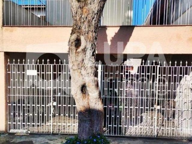 CASA COM 4 QUARTOS E 2 VAGAS DE GARAGEM À VENDA NO PARQUE EDU CHAVES