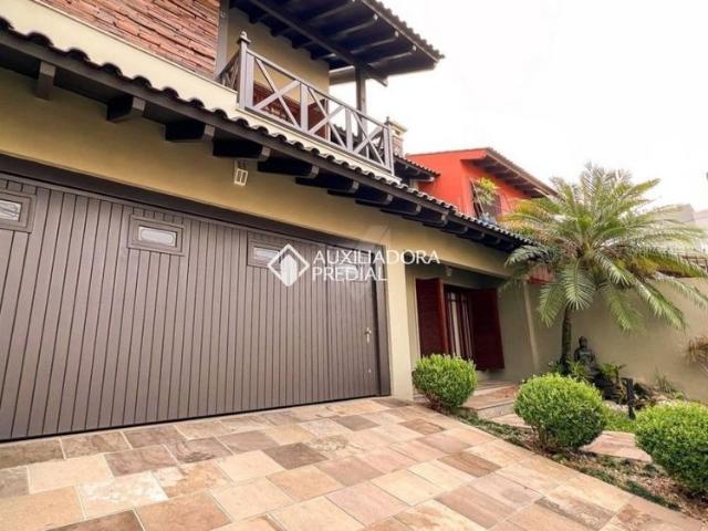 Casa com 4 quartos e 300m² para alugar em Dom Feliciano, Gravataí