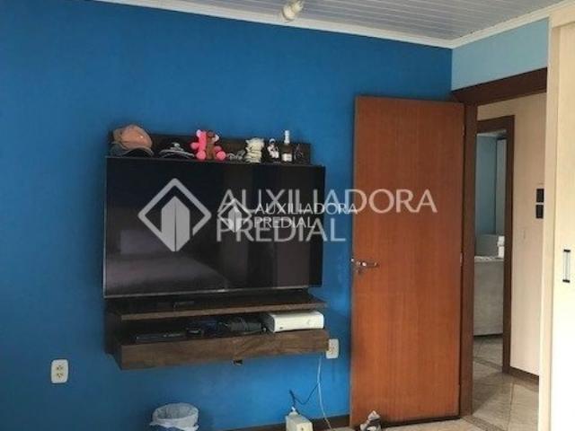 Casa com 4 quartos e 350m² para alugar em Camaquã, Porto Alegre